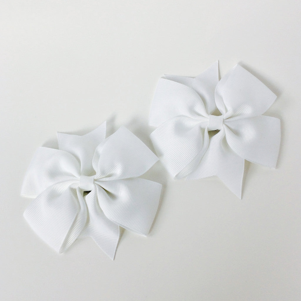 Girls Large 4 1/4” Hair Bow Clip - White – Lady Laila Boutique